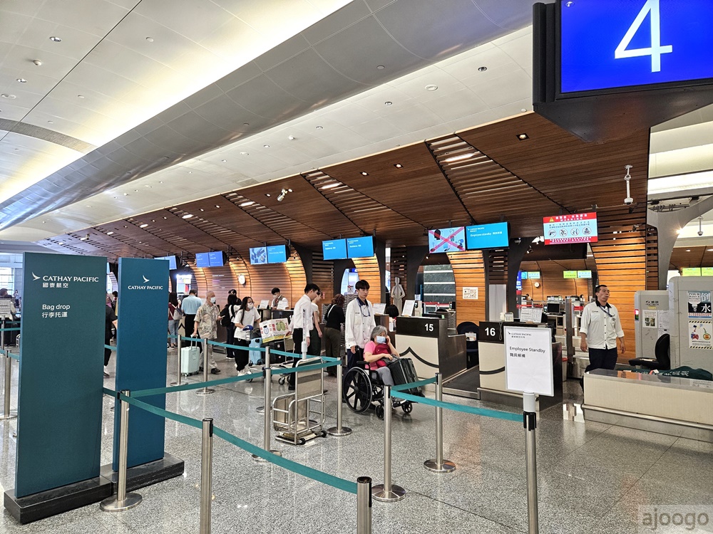 2026國泰航空 桃園TPE-香港HKG 經濟艙飛機餐 開箱CX461/CX420 @AJ的旅行地圖
