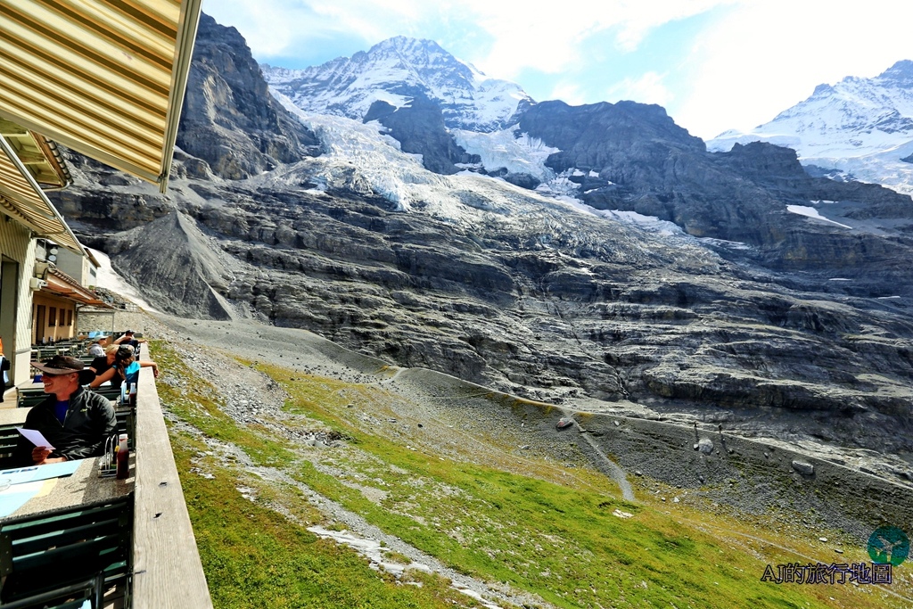 瑞士旅遊 少女峰美食 艾格峰景觀餐廳 Restaurant Eigergletscher @AJ的旅行地圖